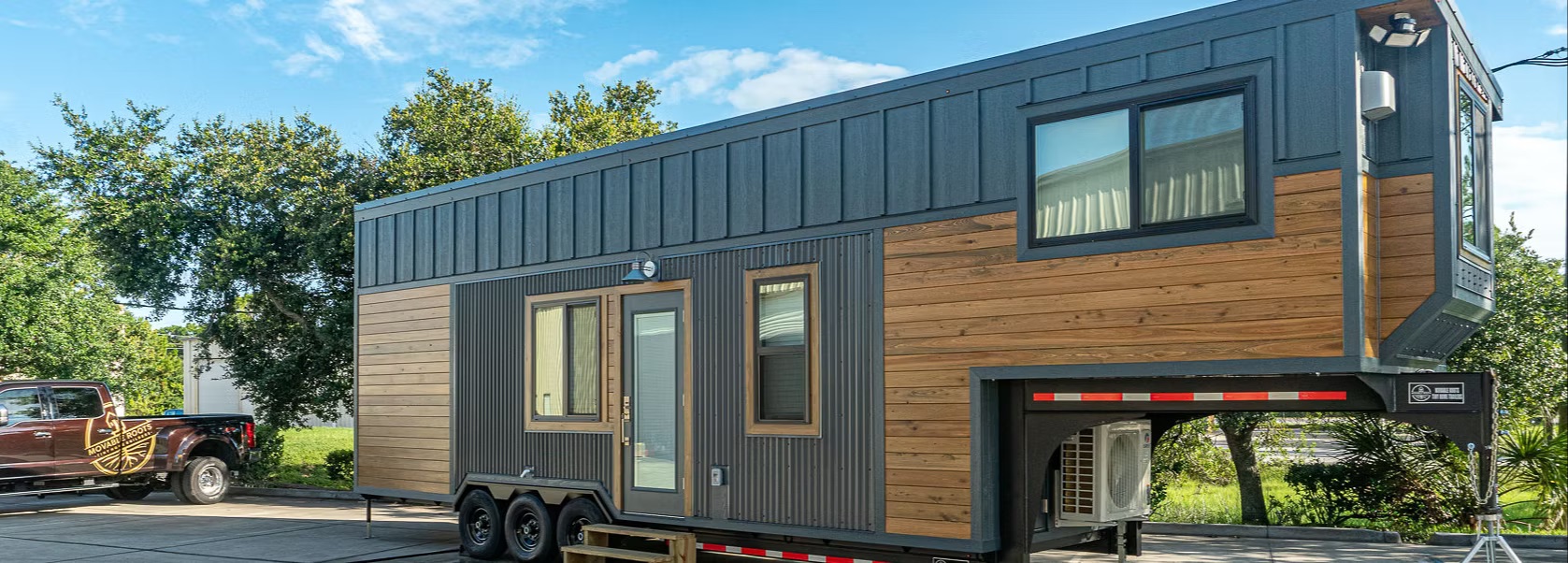 Moveable Roots Custom Builder - Super Tiny Homes